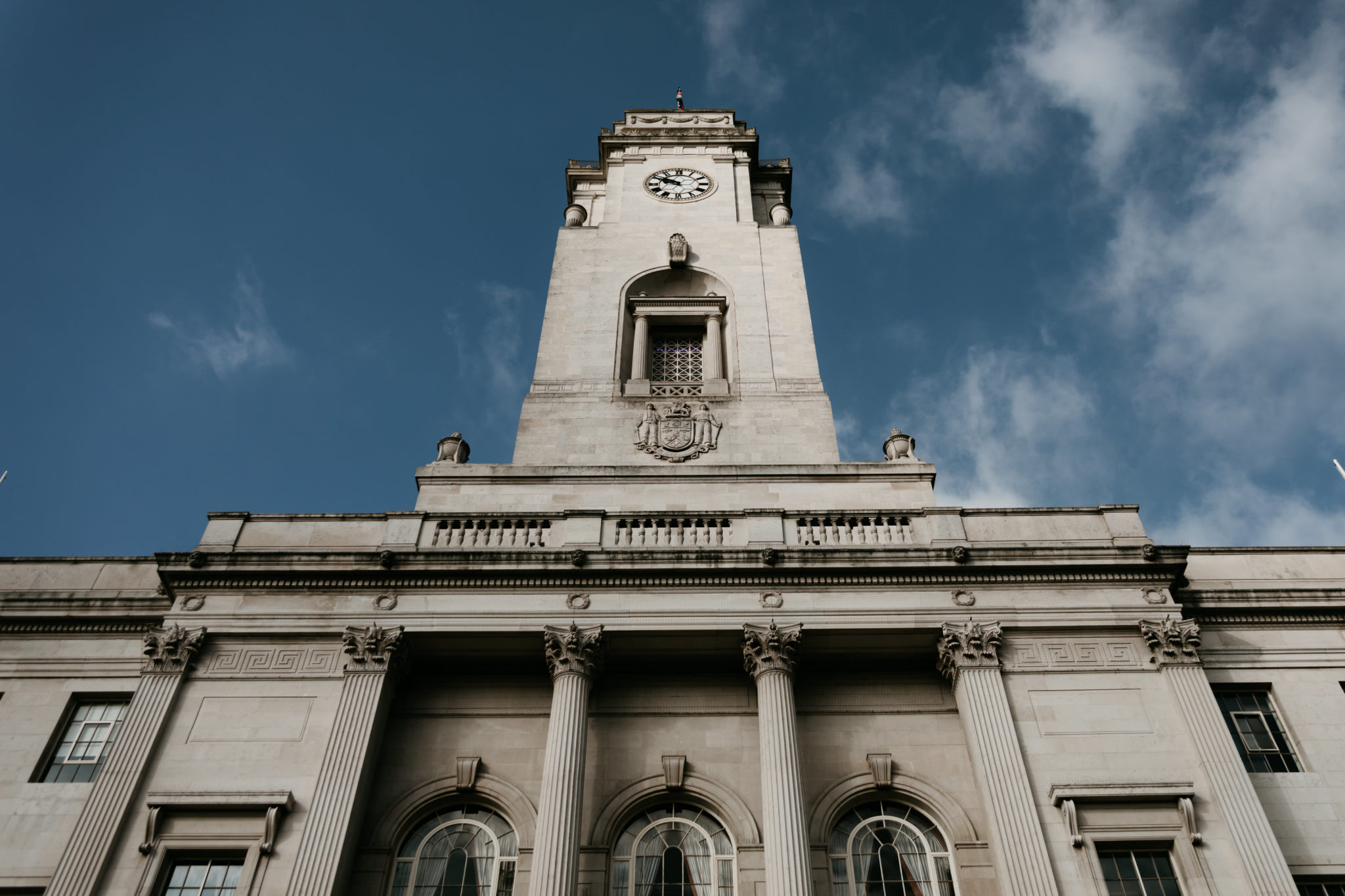 Barnsley Town Hall Wedding – clairemcclean.com
